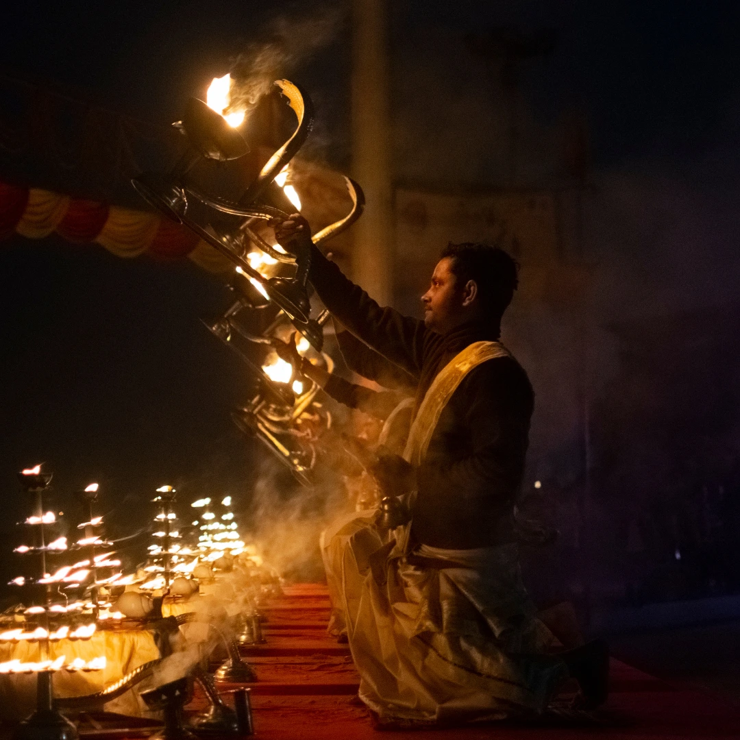 Shri Hanuman Chalisa - Lyrics, Audio, PDF Download | Devotional Hub