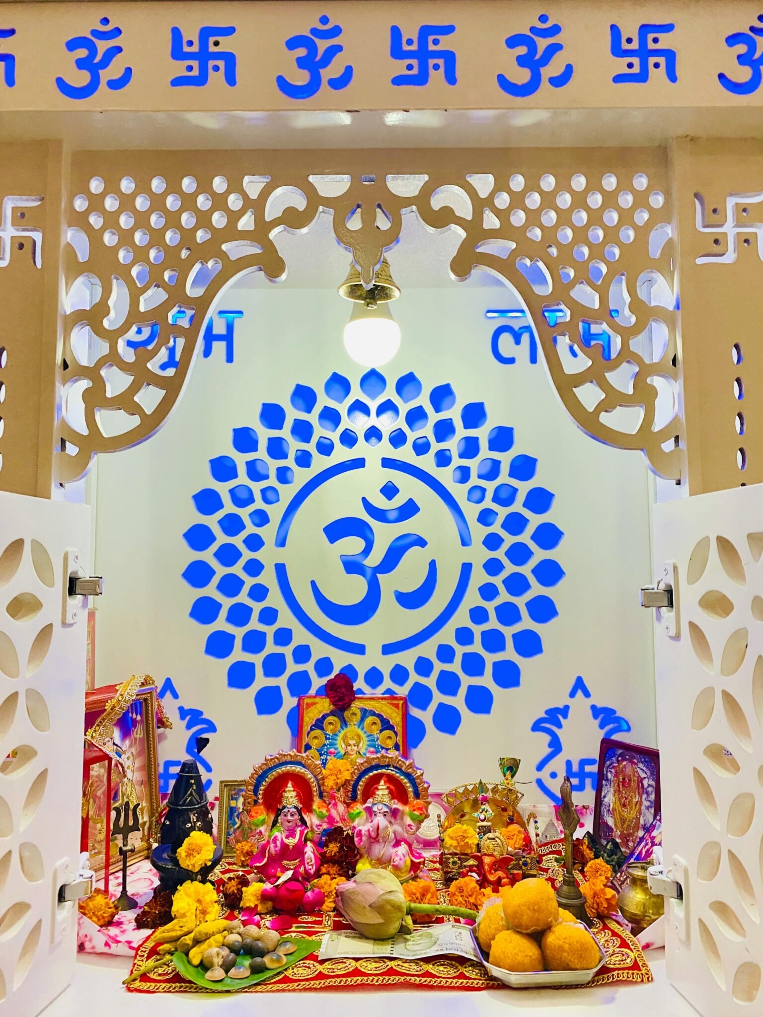 The Divine Power of Om Hanumate Namah Mantra for Inner Peace ...